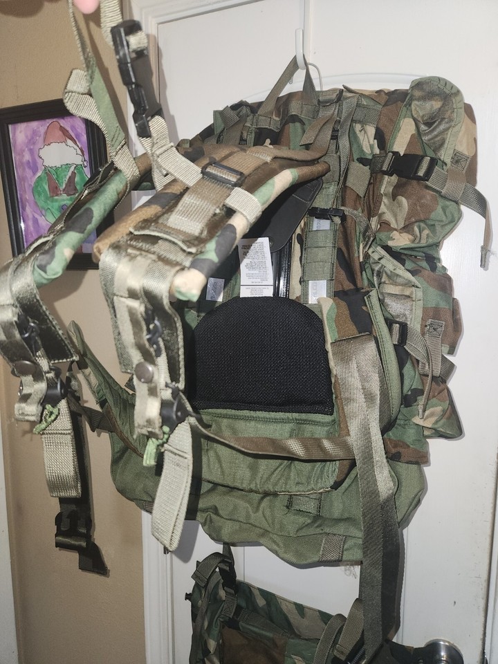 US Military M81 Woodland Camouflage Combat Field Pack Large with ...