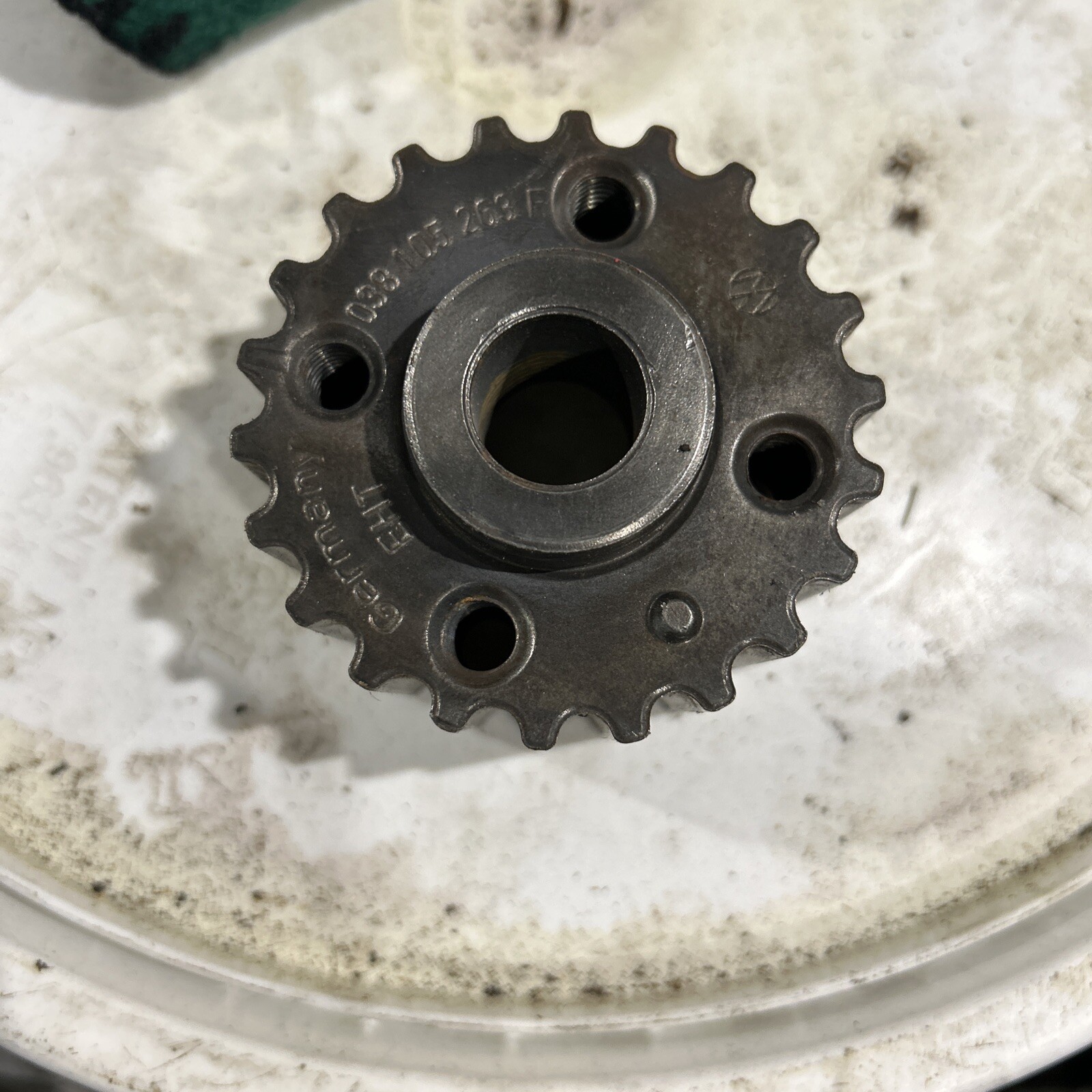 Volkswagen of America 038105263F - Engine Timing Crankshaft Gear for ...