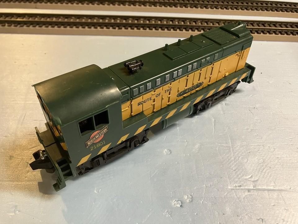 American Flyer 21801 S Gauge C&NW Baldwin Diesel Switcher Locomotive NEEDS WORK | eBay