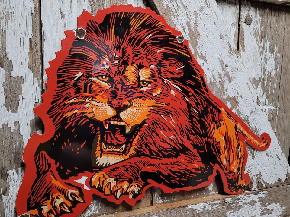 VINTAGE GILMORE PORCELAIN SIGN 24X18" RED LION GASOLINE BLUE-GREEN FUEL ...
