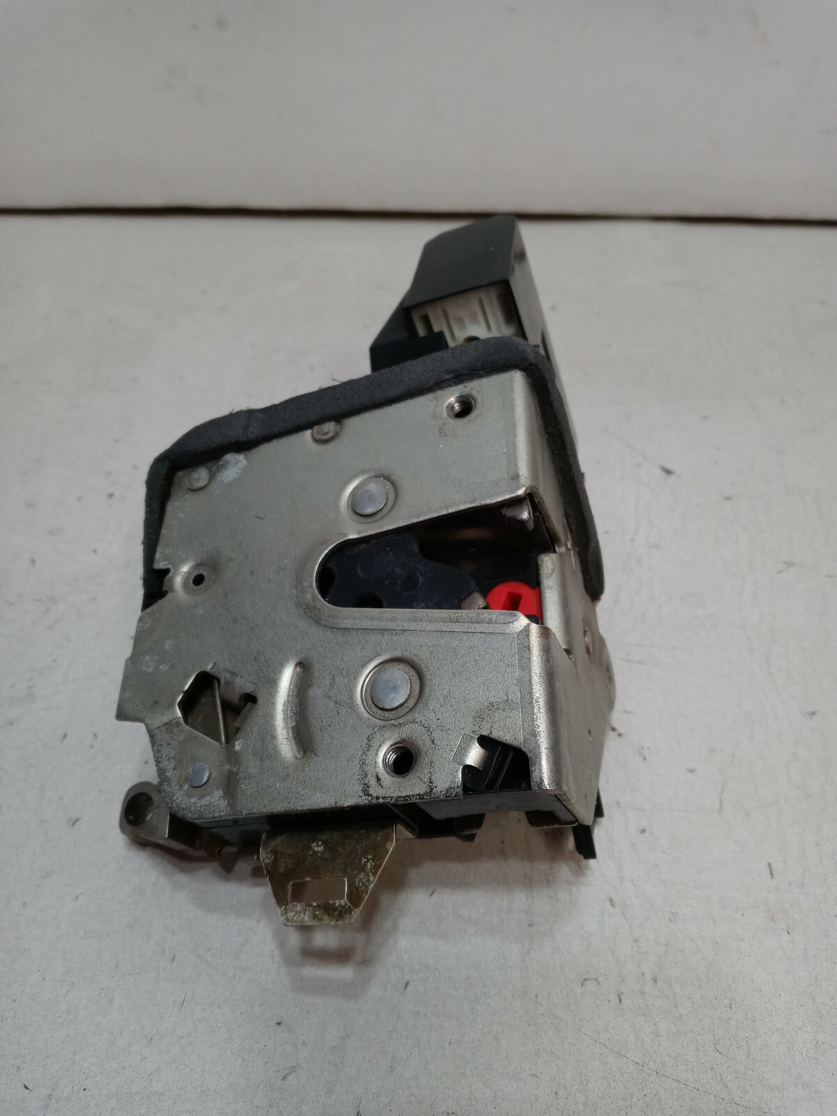 97-03 1999 BMW E39 540i Door Lock Latch Actuator Left Driver Rear OEM ...