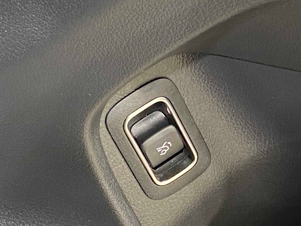 2021 Mercedes-Benz CLA CLA 35 4Matic 4dr Tip Auto COUPE PETROL ...