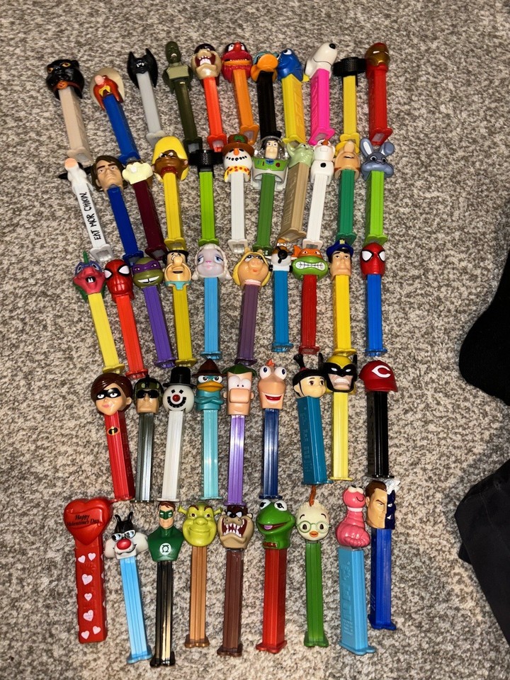 HUGE LOT (250) PEZ DISPENSERS Collectibles And Vintage!! | eBay