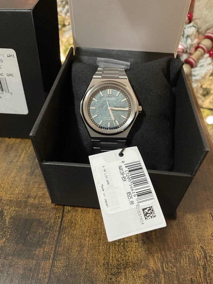 New Citizen Zenshin Eco-Drive titanium day-date AW0130-85X | eBay Australia