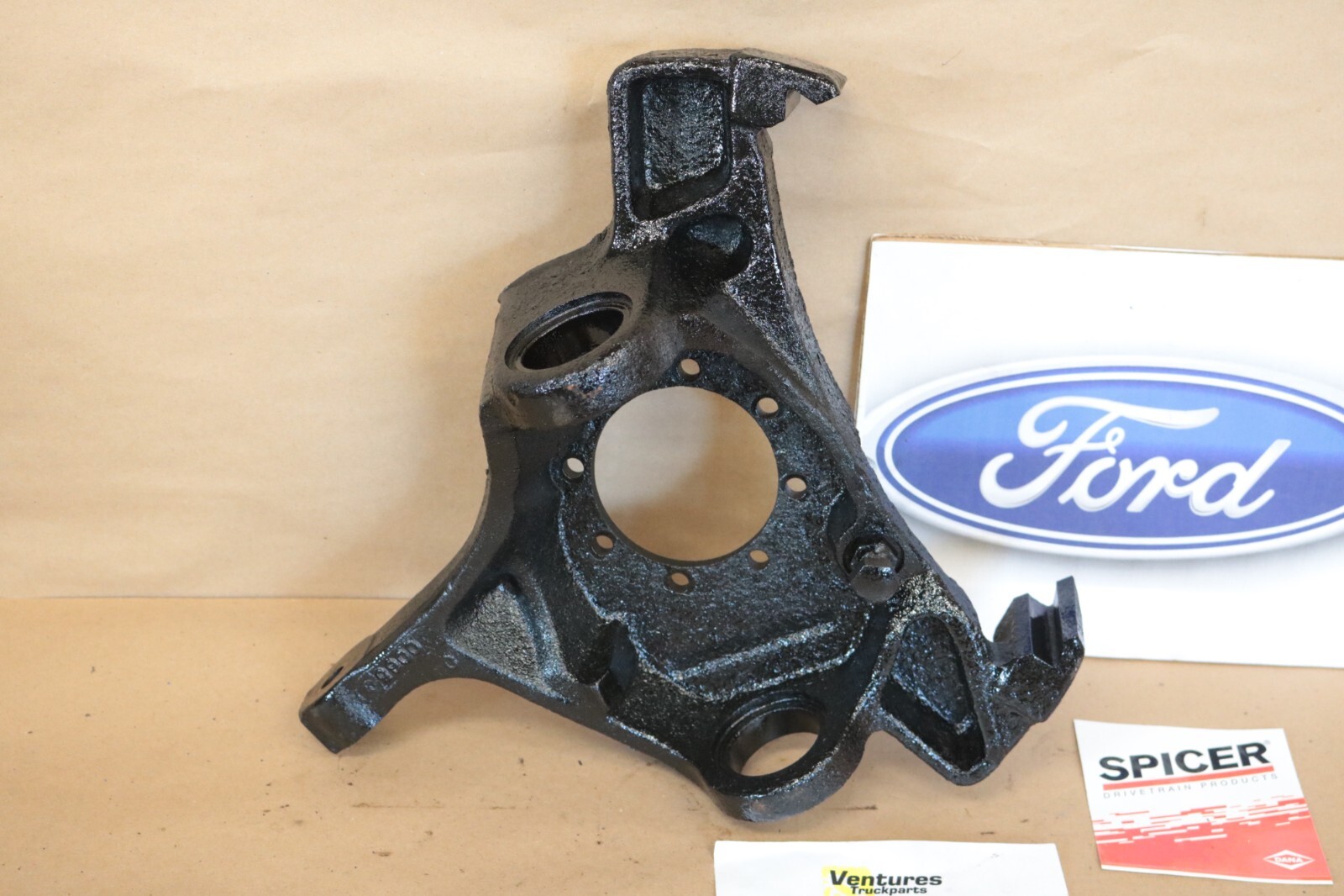 1984-1993 Ford F250 Dana 44 Front Steering Knuckle 4X4 Right Hand 8 Lug ...