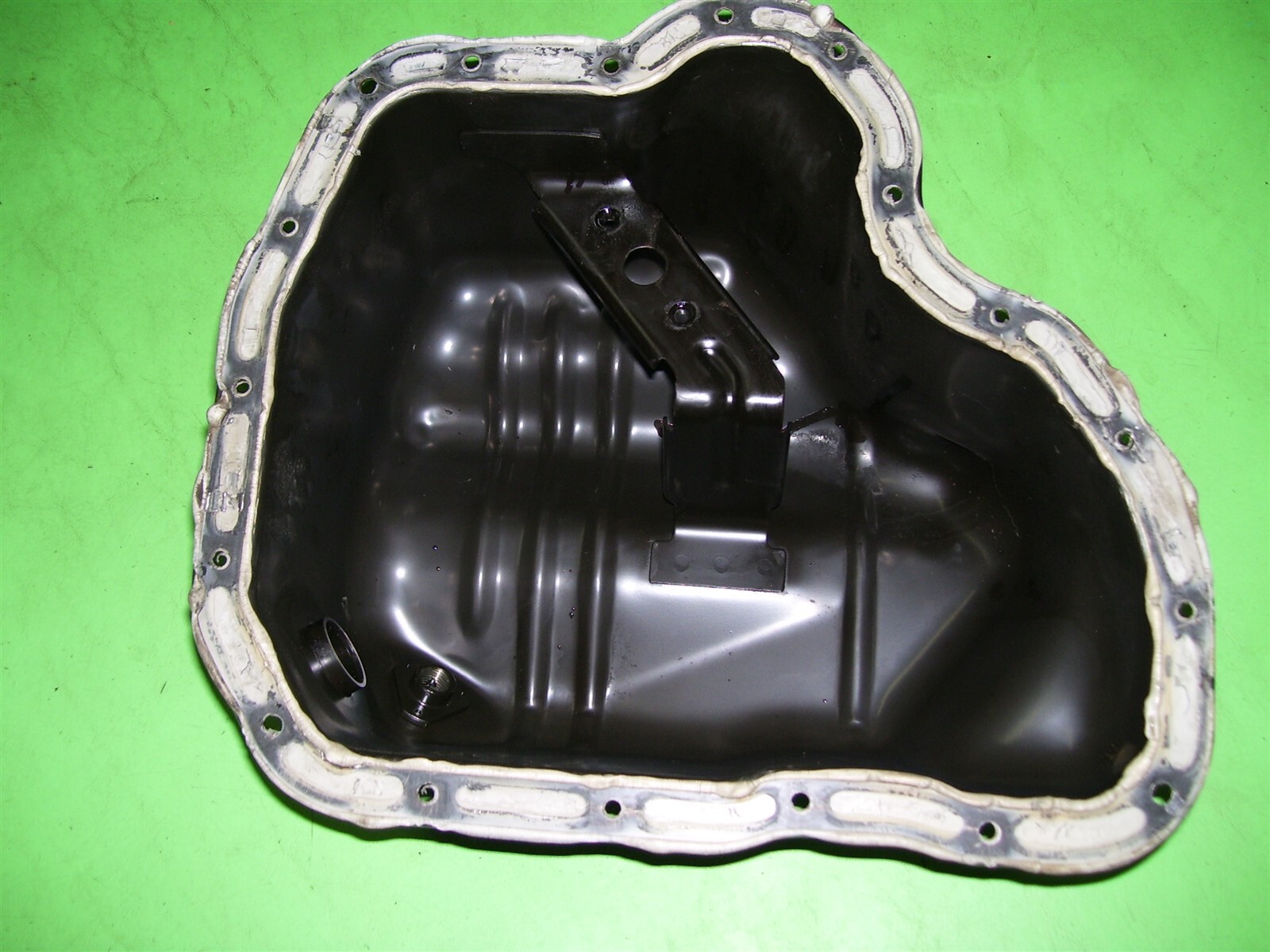 Genuine 2010-2016 GM Oil Pan 12669869 for sale online | eBay