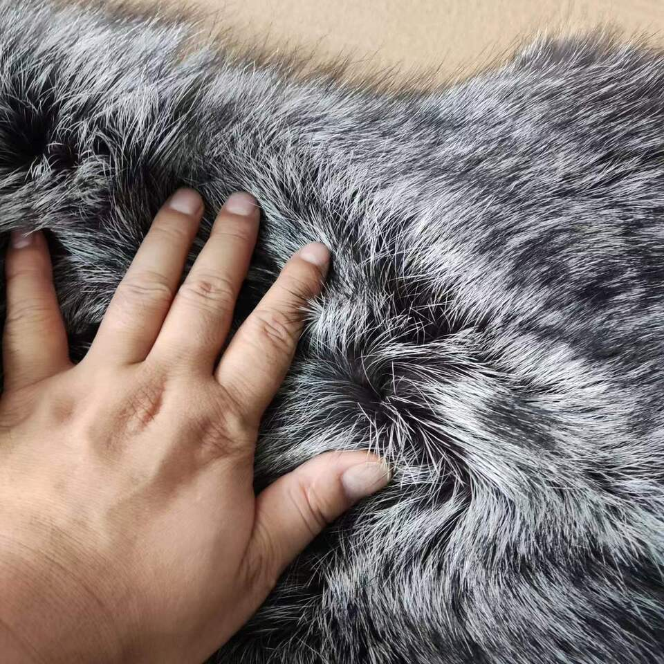 100% Natural Silver Fox Skin Hides Tanned Real Fur Pelt Leather Decor ...