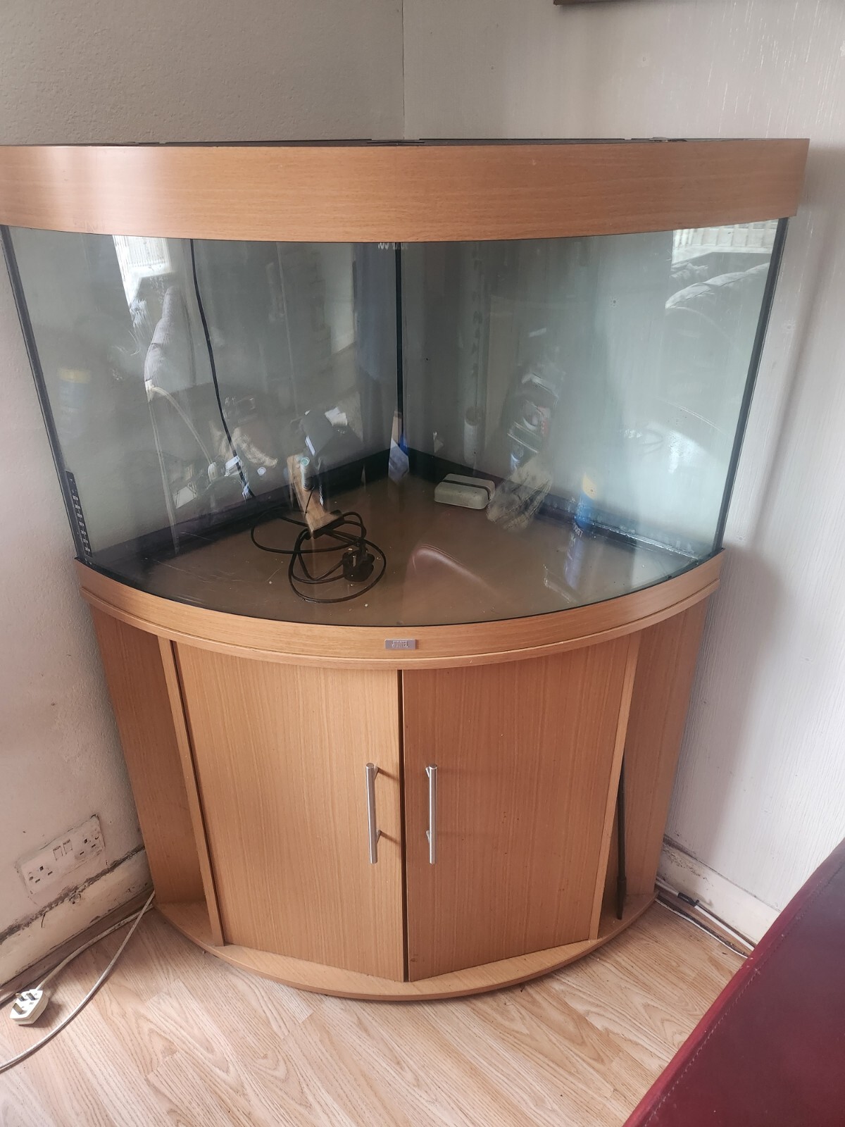 Juwel 350 Corner Tank And Cabinet | eBay UK