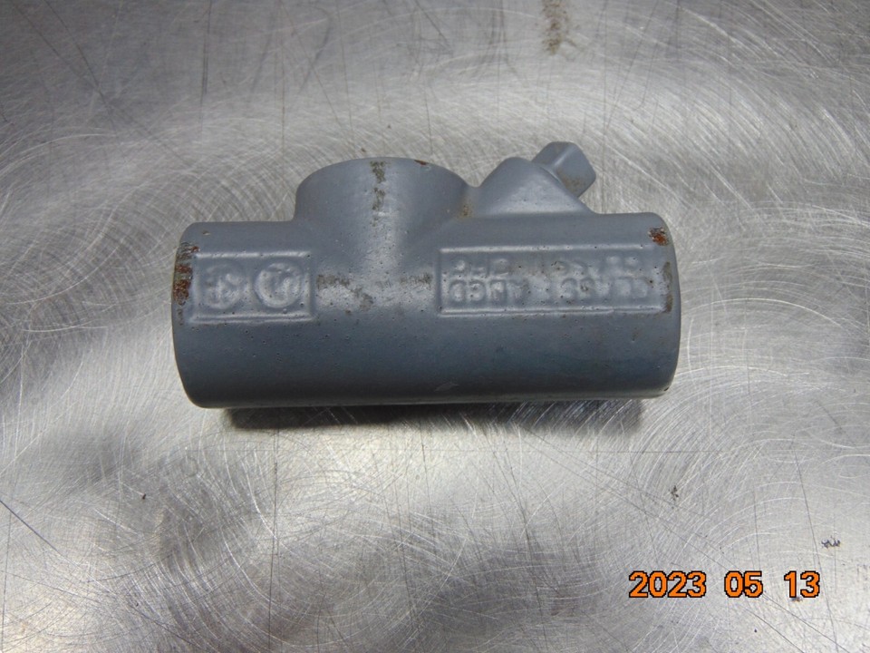 Appleton Conduit Seal Malleable Steel 3/4" EYA-EYAM EYF-EYM **FREE ...