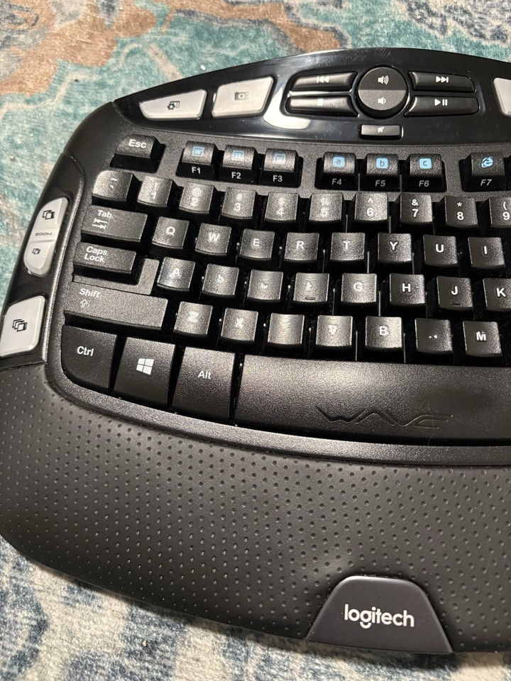 Logitech Wireless Wave K350 Keyboard - With USB receiver dongle ...