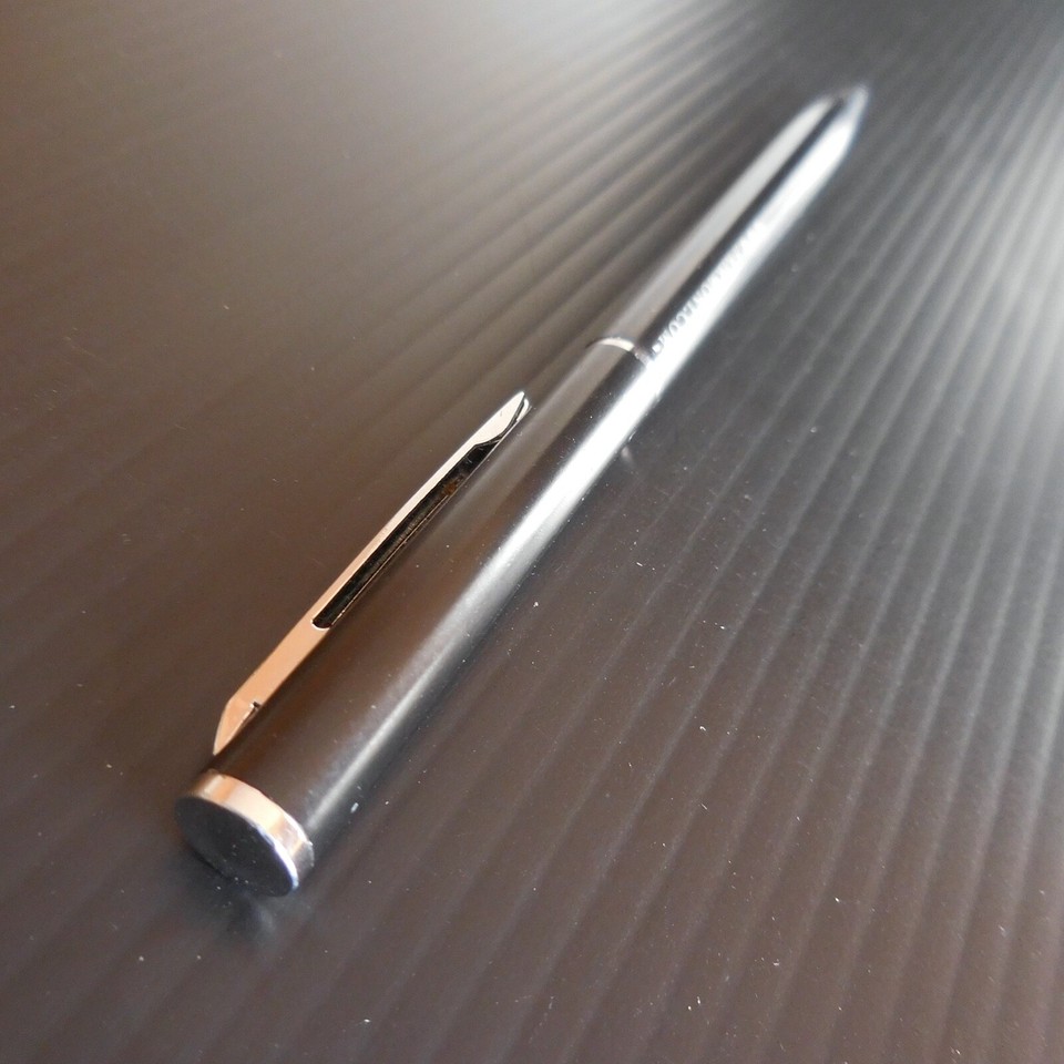 Ballpoint pen prestige FAIRMONT.COM chrome metal design 20th collection ...