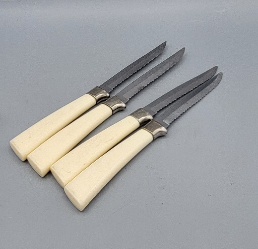 Vintage Set of 4 FORGECRAFT STEAK KNIVES SET BAKELITE Handles Knife ...