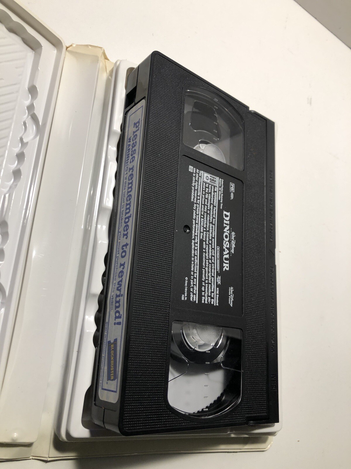 Dinosaur VHS Video Tape Movie 2001 Walt Disney Clamshell TESTED AND ...