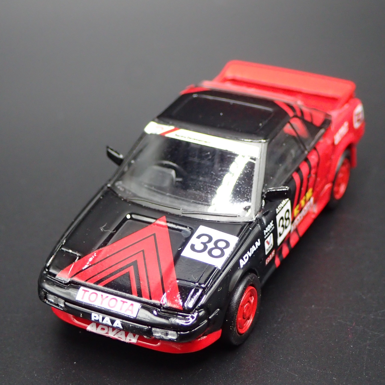 1984-1989 TOYOTA MR2 MK1 ADVAN 1/64 SCALE COLLECTIBLE DIORAMA DIECAST ...