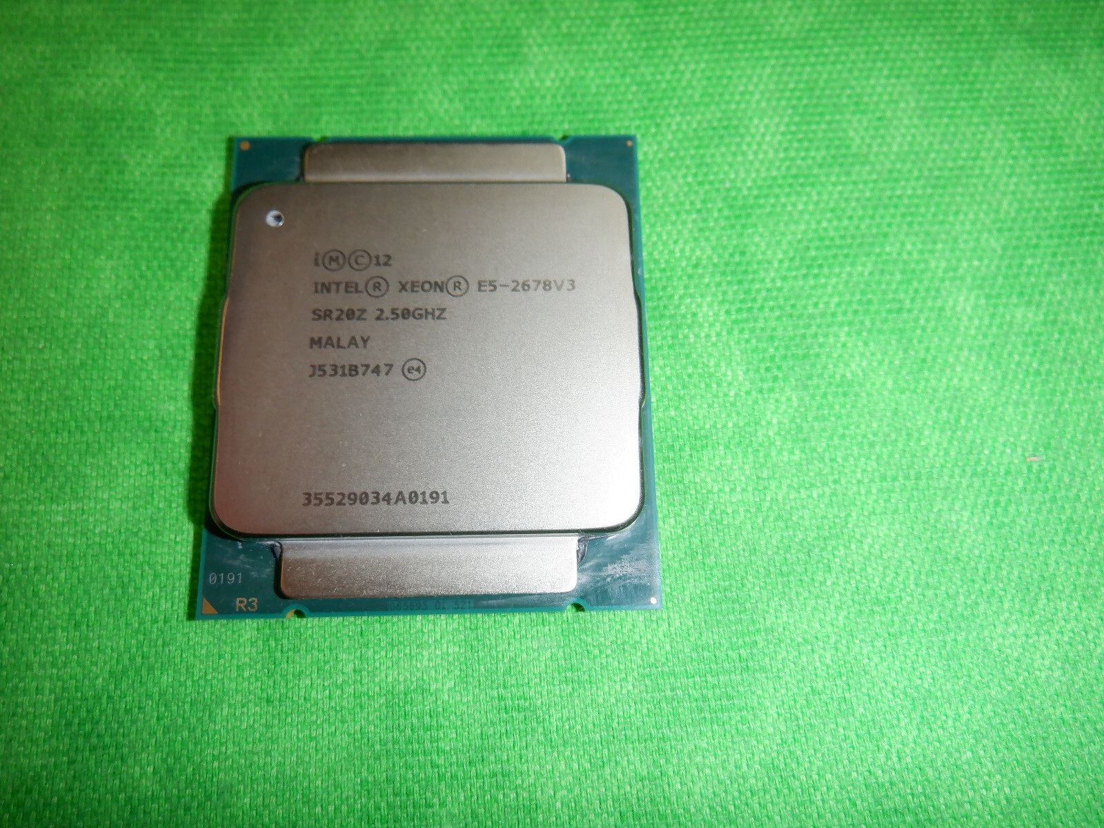 Intel Xeon E5-2678 v3 Processor 2.50GHz 12-Cores SR20Z LGA 2011 @NOV ...