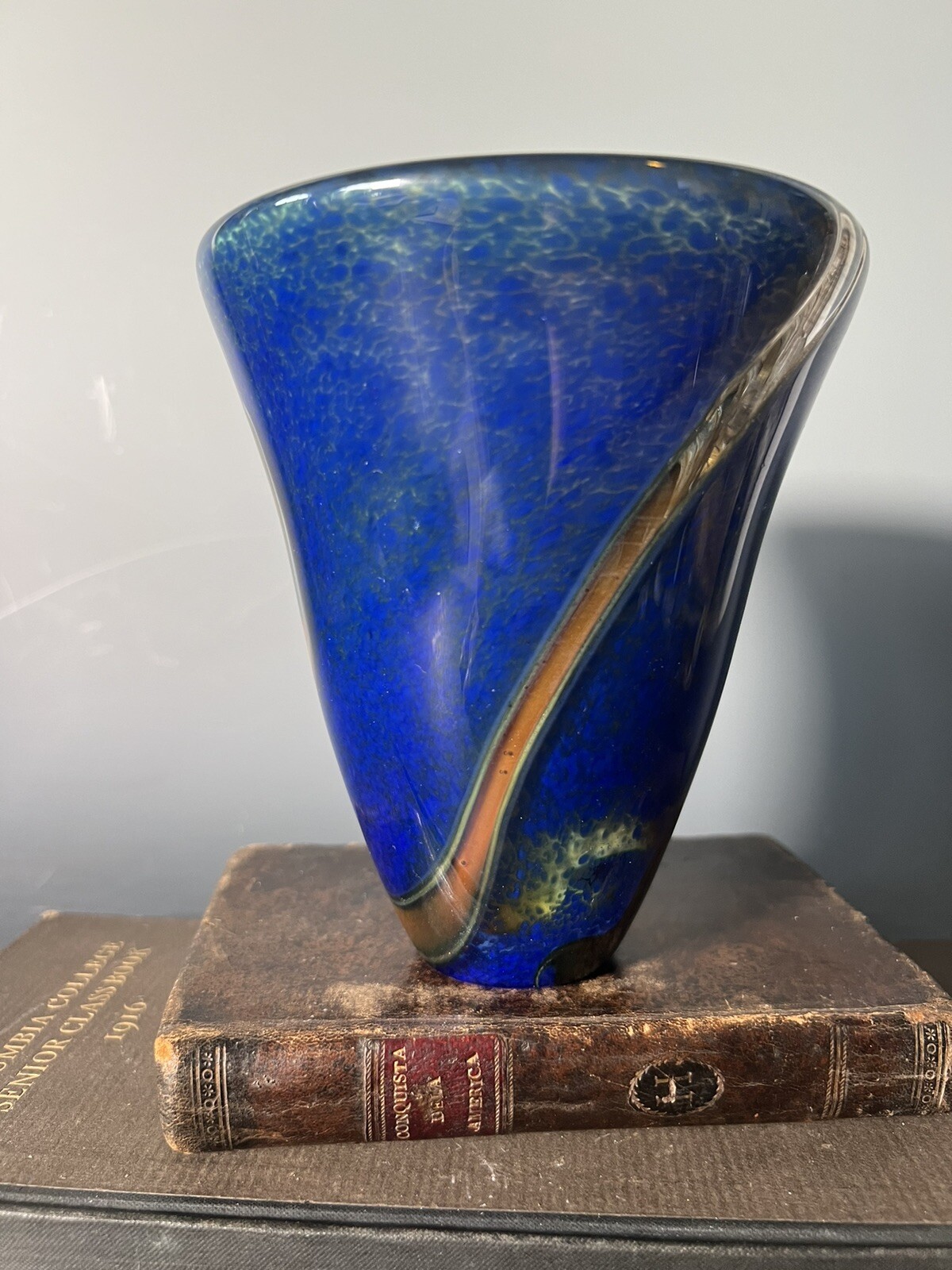 ERIC RUBINSTEIN SIGNED ART GLASS BLUE SWIRL Mattalic VASE | eBay