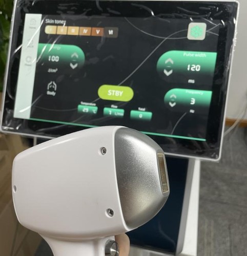 Big Screen Diode Laser Hair Removal Machine Portable Laser Hair Removal ...