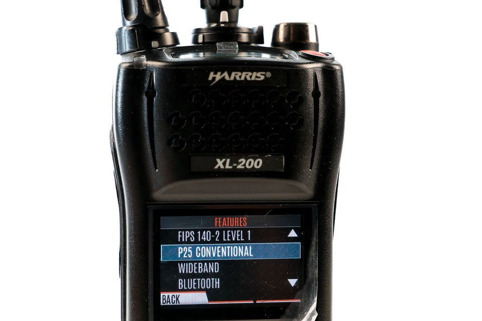 Harris XL-200P P25 DES 136-865 MHz Phase II FPP 3.5 w/ accessories ...