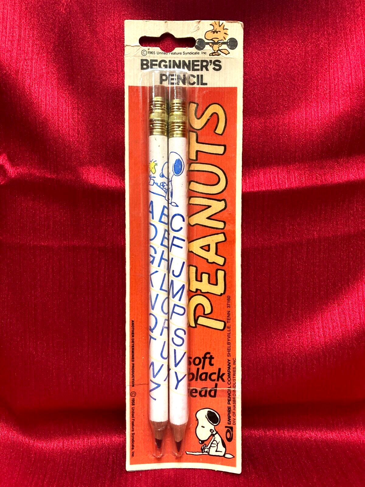 NEW VINTAGE PEANUTS / SNOOPY - 2 X-LARGE BEGINNER'S PENCILS w/SNOOPY ...