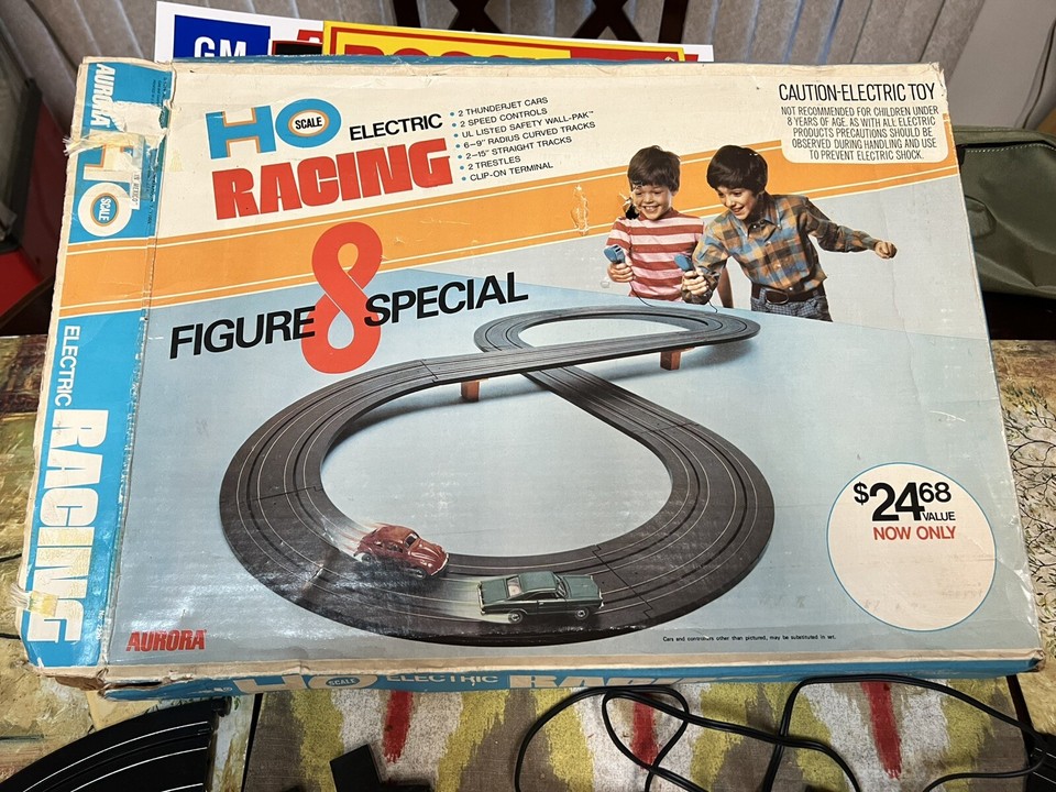 Aurora T-Jet Thunderjet Figure 8 Slot Car Set 1967 Complete Original ...