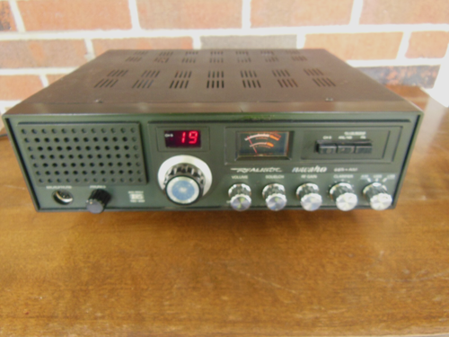 realistic trc-490 am/usb/lsb 40 channel base station with extras sold ...