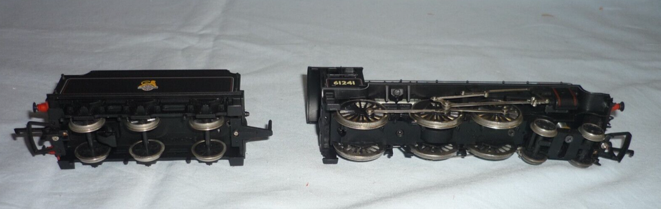 BACHMANN OO GAUGE BR CLASS B1 4-6-0 TENDER LOCO 61241 VISCOUNT RIDLEY ...