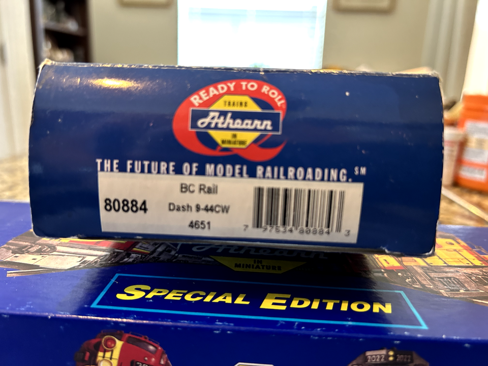 HO ATHEARN 80884 DASH 9-44CW BRITISH COLUMBIA BC RAIL # 4651 NIB, DCC ...