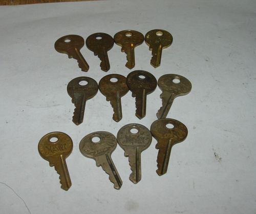 Lot Of 12 Vintage Antique Brass Master Lock Keys USA Lion Etc | eBay