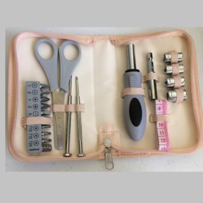 AVON Gold-Tone ladies Snake Tool Kit *Brand New in box* | eBay Australia