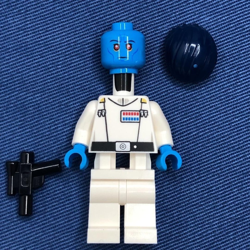 Lego Star Wars Rebels Minifigure Grand Admiral Thrawn The Phantom 75170 ...