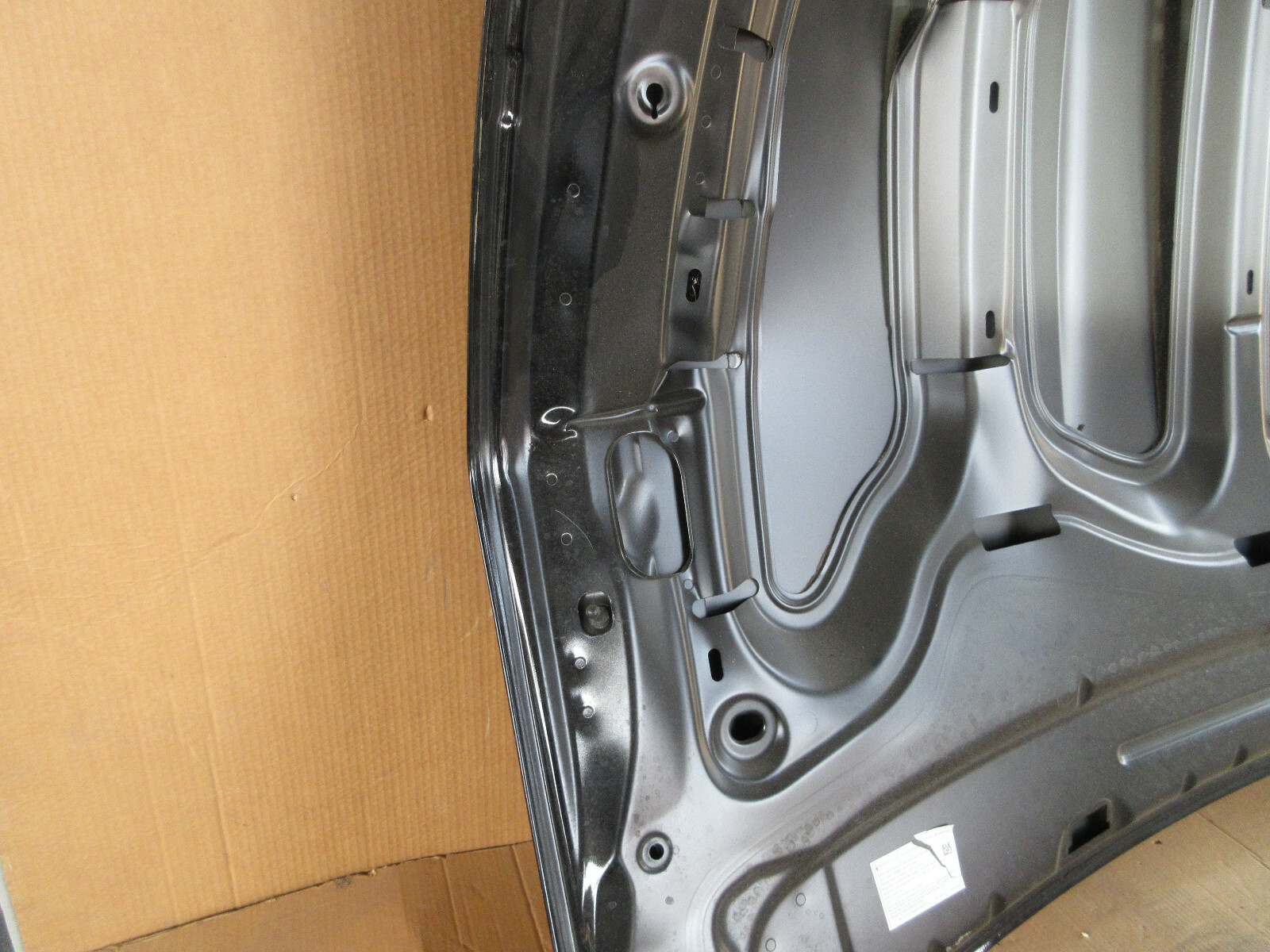 Maserati Quattroporte Front Hood Damaged P/N 673004772 | eBay