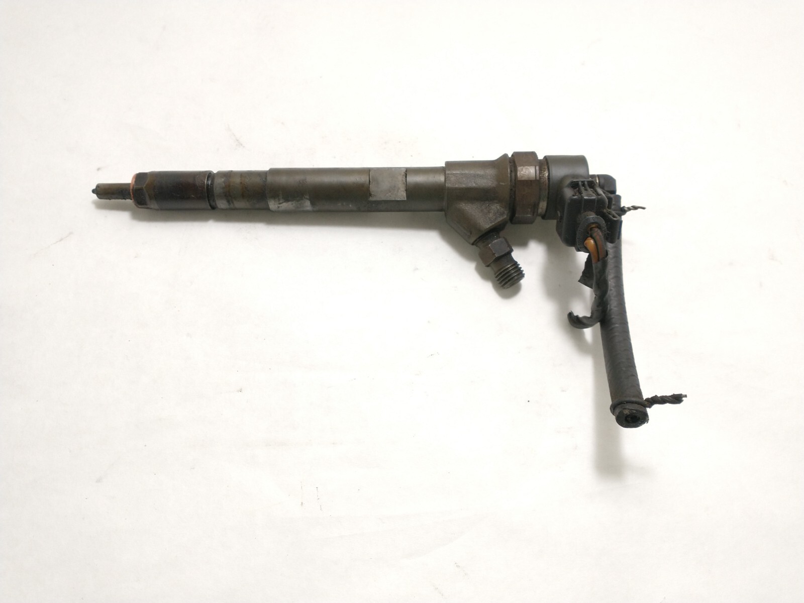 2005-2006 JEEP LIBERTY CRD DIESEL 2.8L FUEL INJECTOR WITH HOLD DOWN ...