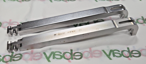 TWO Bending Iron (329.07 & 329.070) for 2.7mm Reconstruction Plates ...