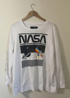 Torrid NASA White Fleece Crew Neck Space Galaxy Pullover Sweatshirt ...