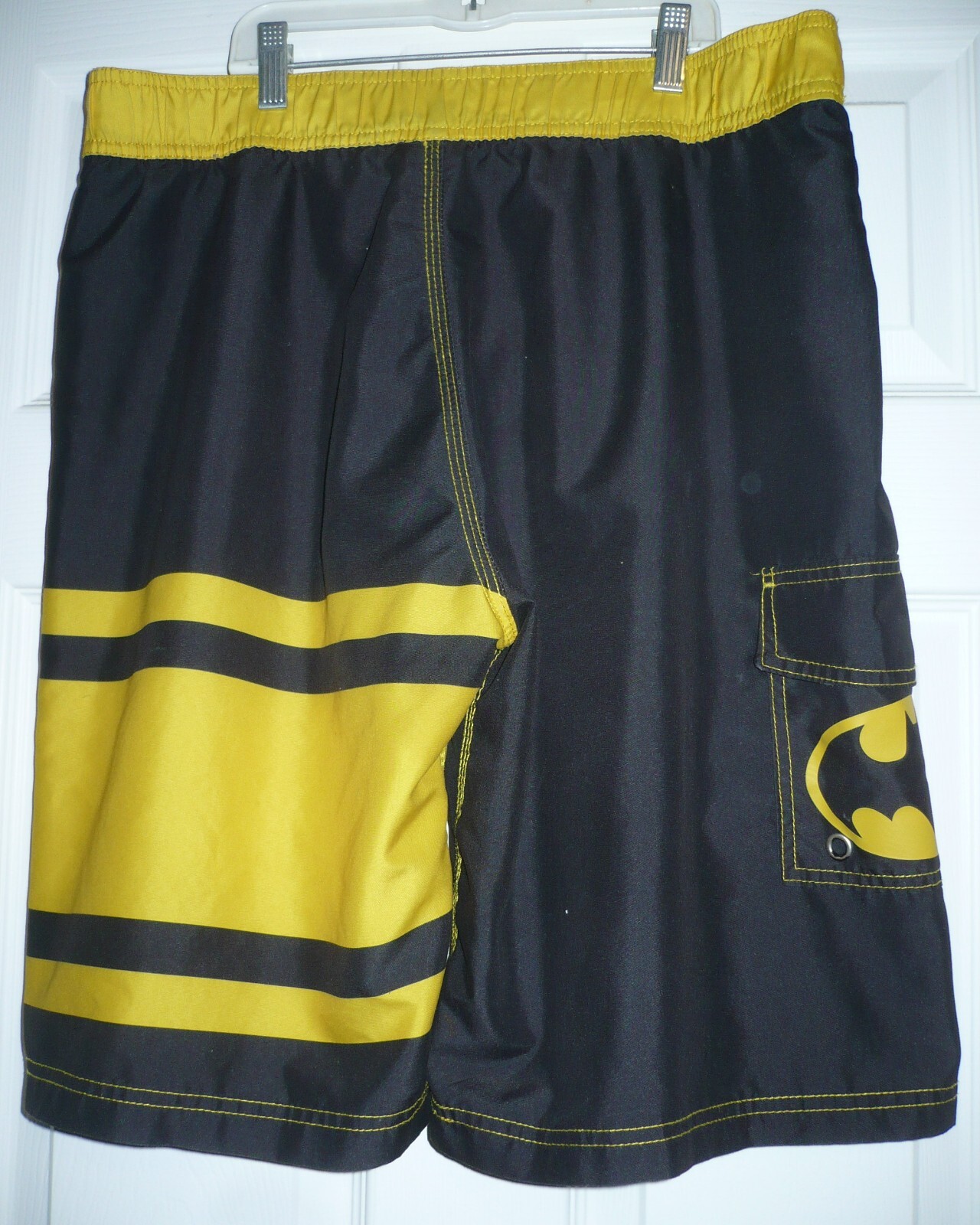 Batman Mens Size L Swim Trunks Mesh Lined Black Yellow Logo DC Comics ...
