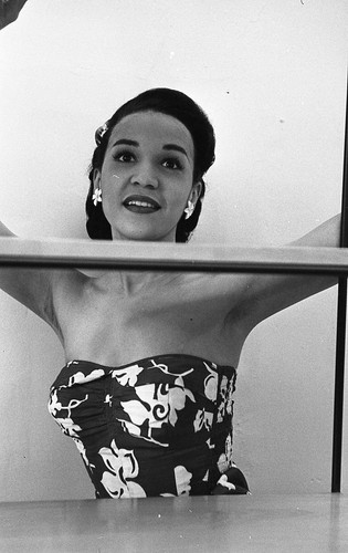 1950s Doris Nieh negative, sexy pin-up girl Loma Duke, exotic dancer ...