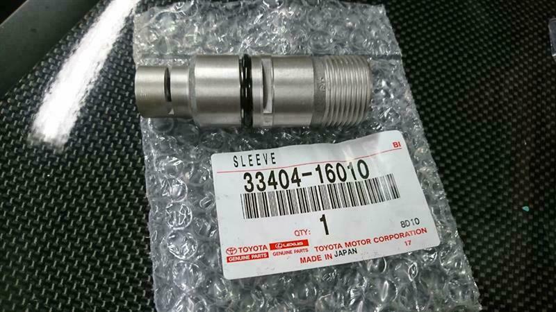 TOYOTA Levin Treno AE86 Genuine speedometer driven gear sleeve OEM ...