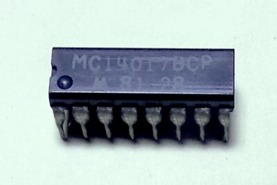 14017 ( x 2 pieces ) MOTOROLA MC14017BCP Decade Counter / Divider DIP16 ...