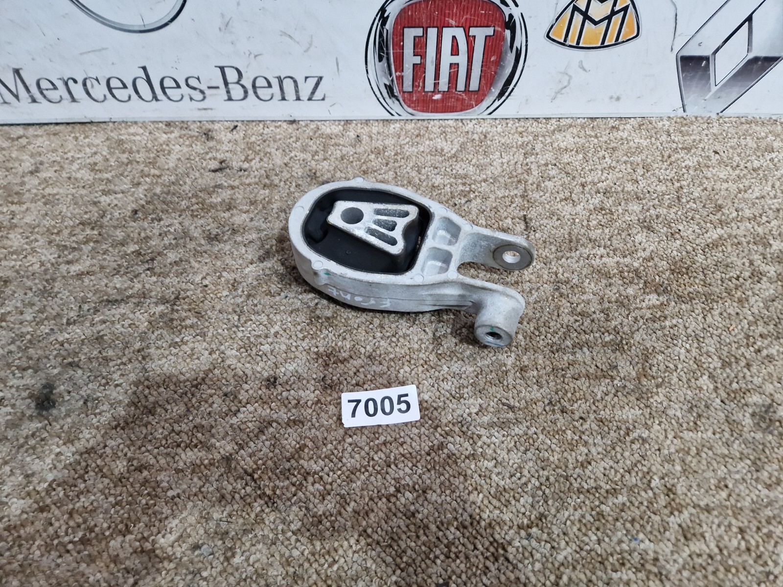 MG ZS EXCITE Vti-Tech 1.5 PETROL RHD 2022 ENGINE MOUNT BRACKET 10232945 ...