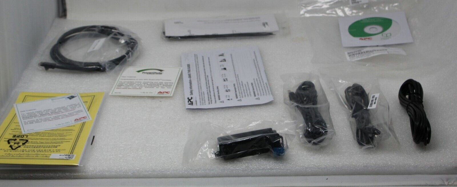 NEW APC LITKit DOM SMT2200RM2UC/3000RM2UC Cables Manual PowerChute CD ...