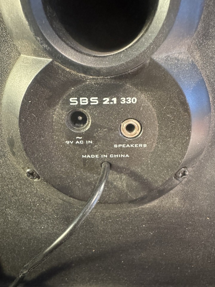 Creative SBS 2.1 330 Speaker System Subwoofer + 2 Speakers with Power ...