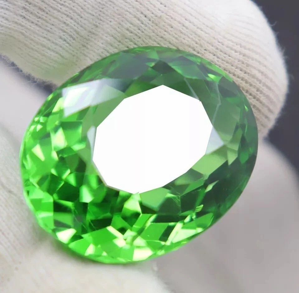Oval Cut Shape Natural Peridot Green Color 101 Carat Certified Loose ...