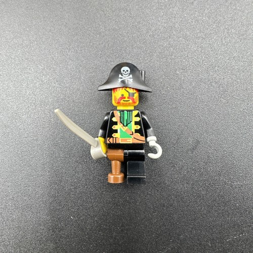 Captain RedBeard Red Beard Pirate 6285 LEGO Minifigure pi055 6286 6273 ...