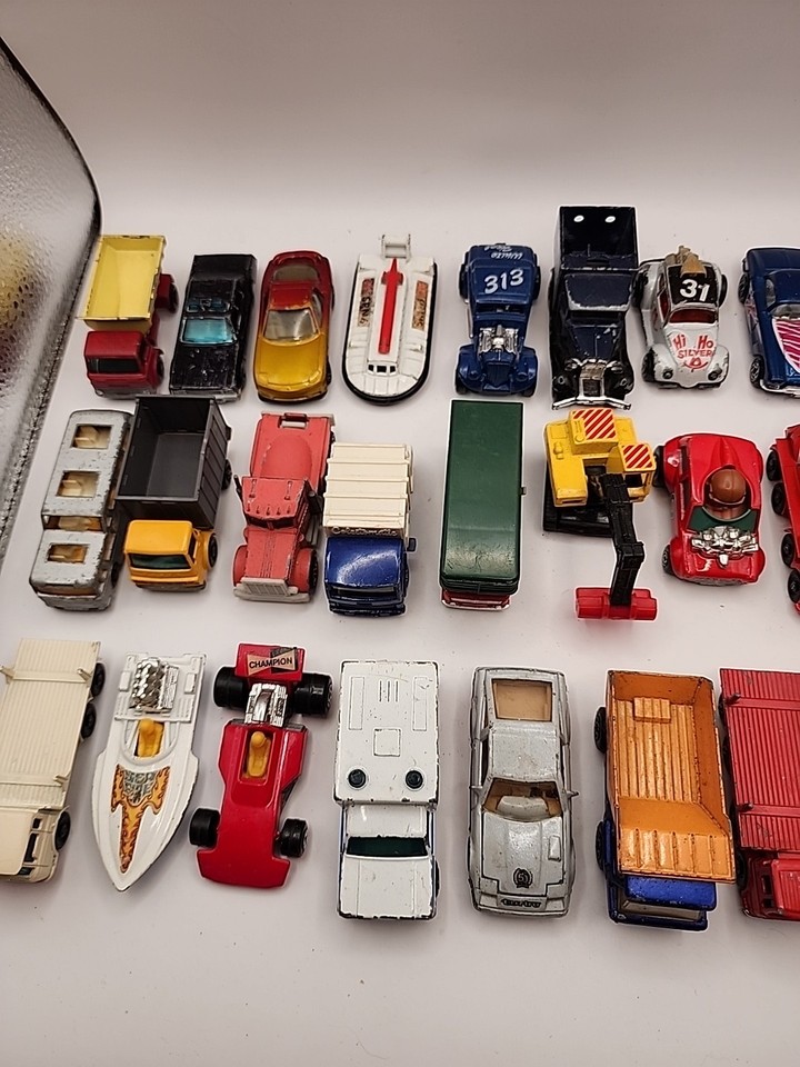 Vintage Matchbox Lot Lesney Diecast Mixed Era And Condition 25 Pieces ...