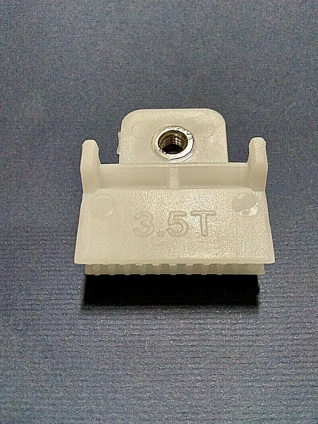 Door glass window track clips for Isuzu Rodeo D-Max Holden Trooper ...