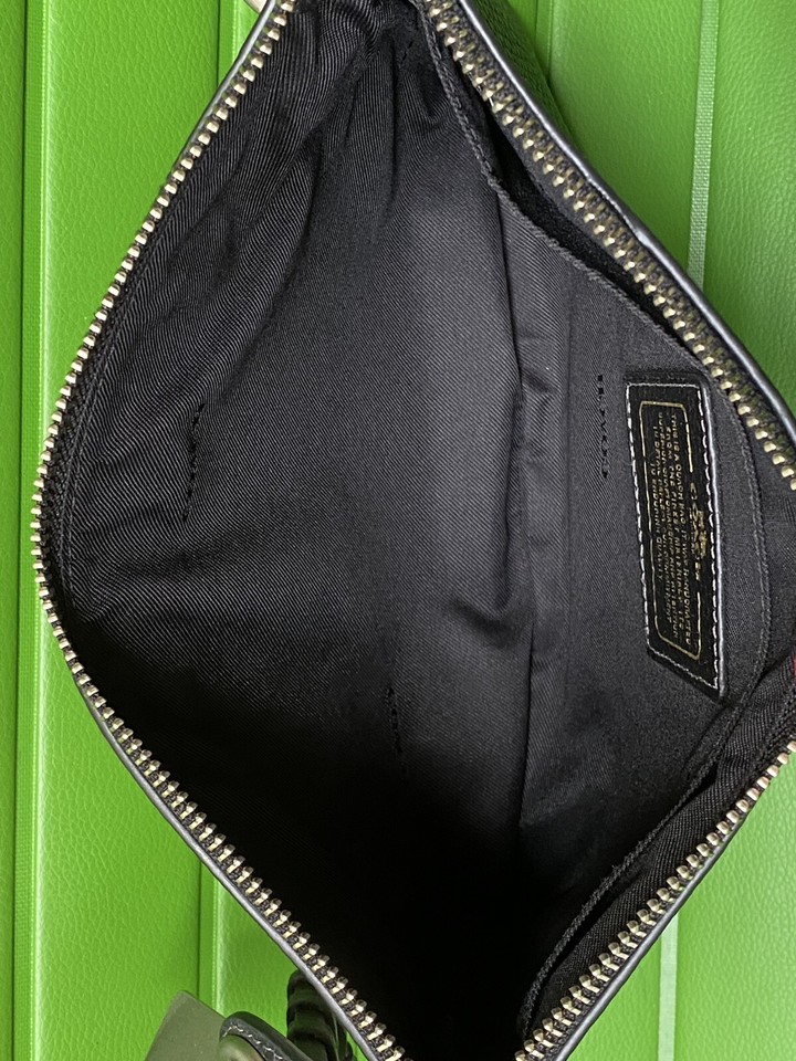 COACH CHALK/BLACK NOMAD PEBBLE LEATHER TURNLOCK POUCH NICKEL 65031 | eBay