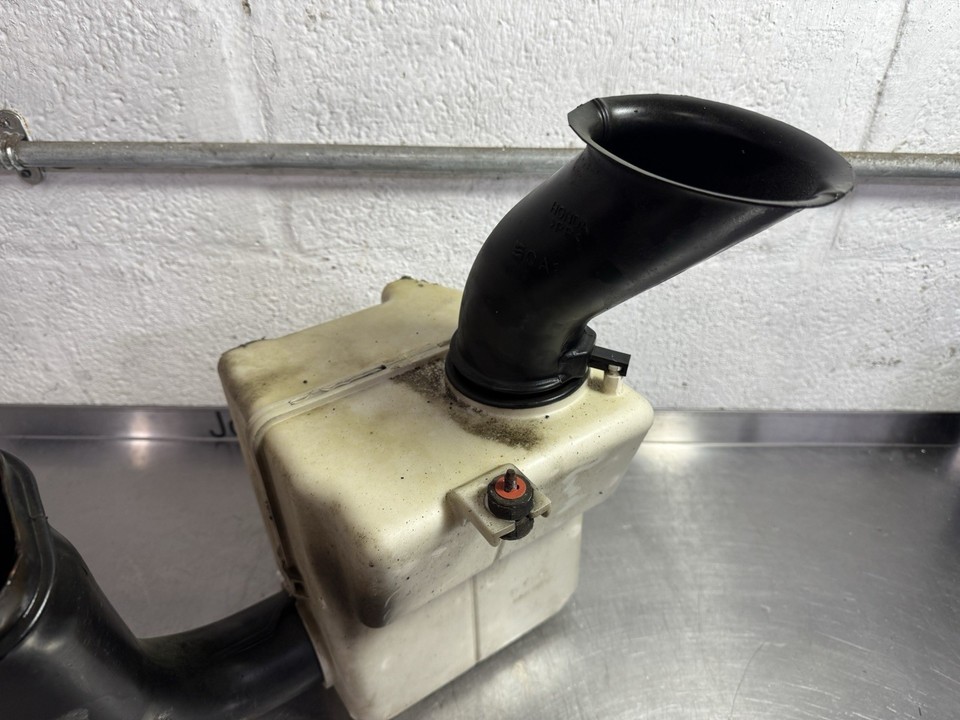 Honda Integra Type R Dc2 Oem Intake Airbox Resonator Ukdm Uk JDM 1996 ...