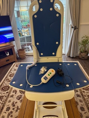 CareCo Elixir Reclining Bath Lift Excellent Condition, minimal use ...