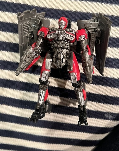 Hasbro Transformers Studio Series SS 59 Deluxe Class Bumblebee Movie ...