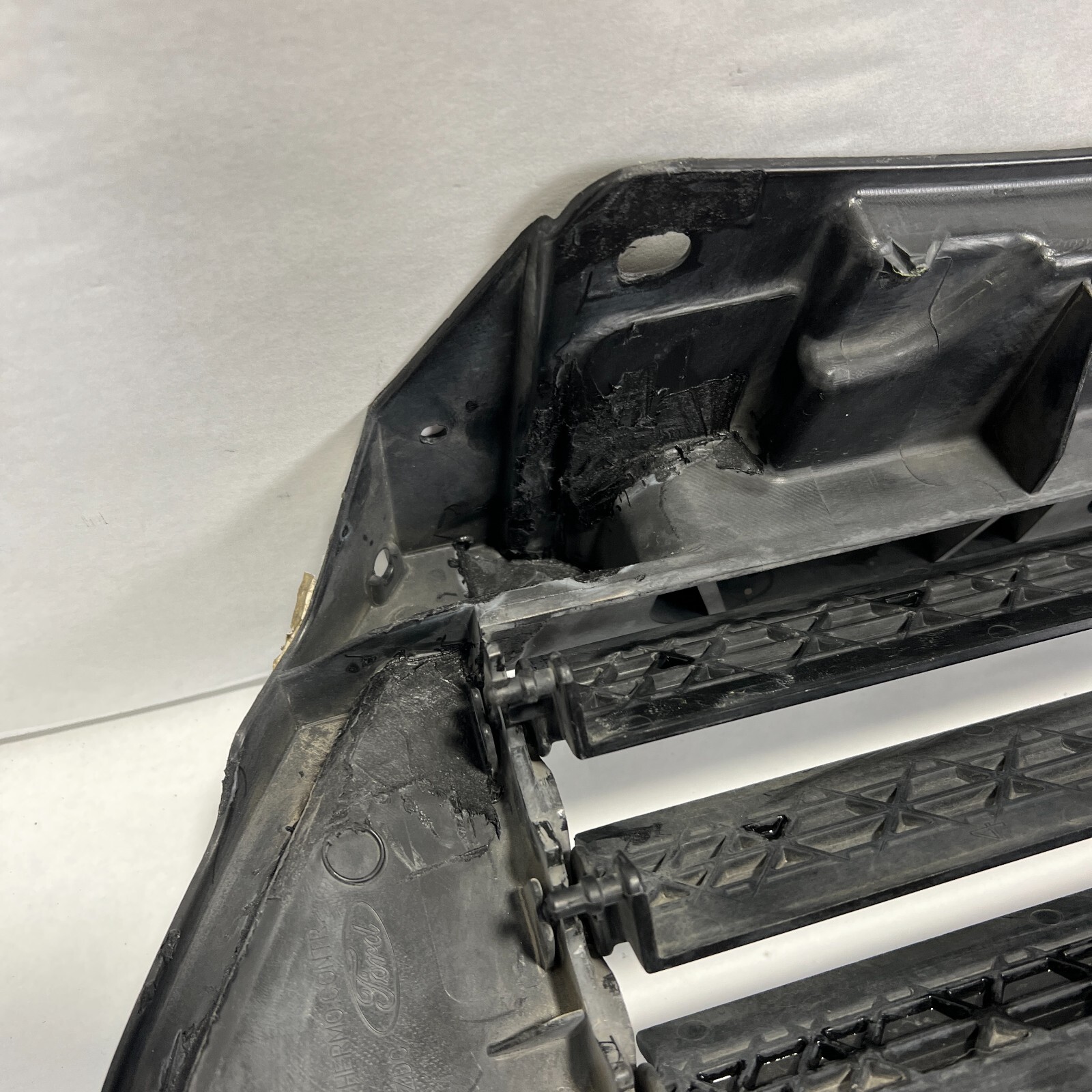 OEM 2015 2016 2017 Ford F-150 Upper Radiator Grille Air Shutter FL3Z ...